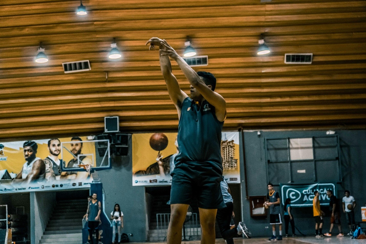 5 Strategies to Master Basketball Skills and Game Tactics - Hoop Heads ...